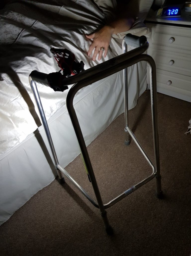 Illuminated Walking Frames – Gizahand